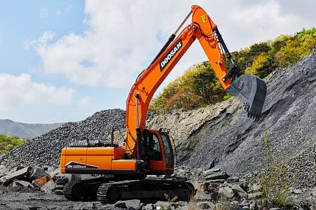 Distributor Alat Berat DOOSAN MEDIUM EXCAVATOR DX300LCA-7M - ALATBERAT.ID