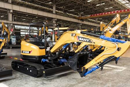 Distributor alat berat Trucks Sany OFF HIGHWAY MINING TRUCK