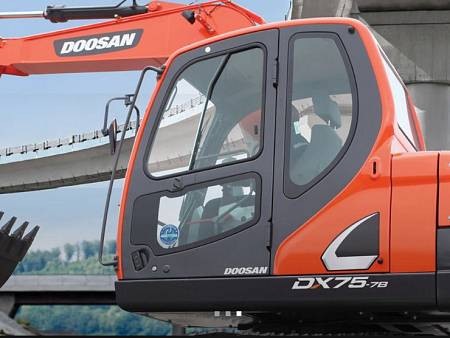 Distributor Alat Berat Excavator Indonesia - ALATBERAT.ID