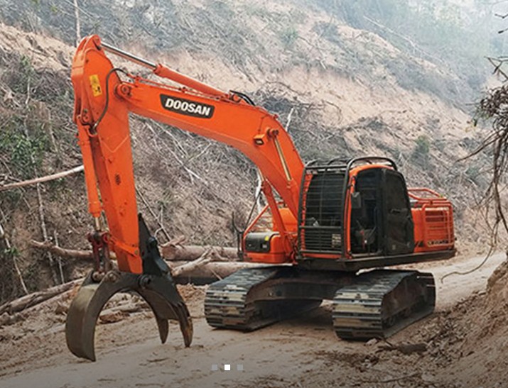 Distributor Alat Berat DOOSAN MEDIUM EXCAVATOR DX220AF - ALATBERAT.ID