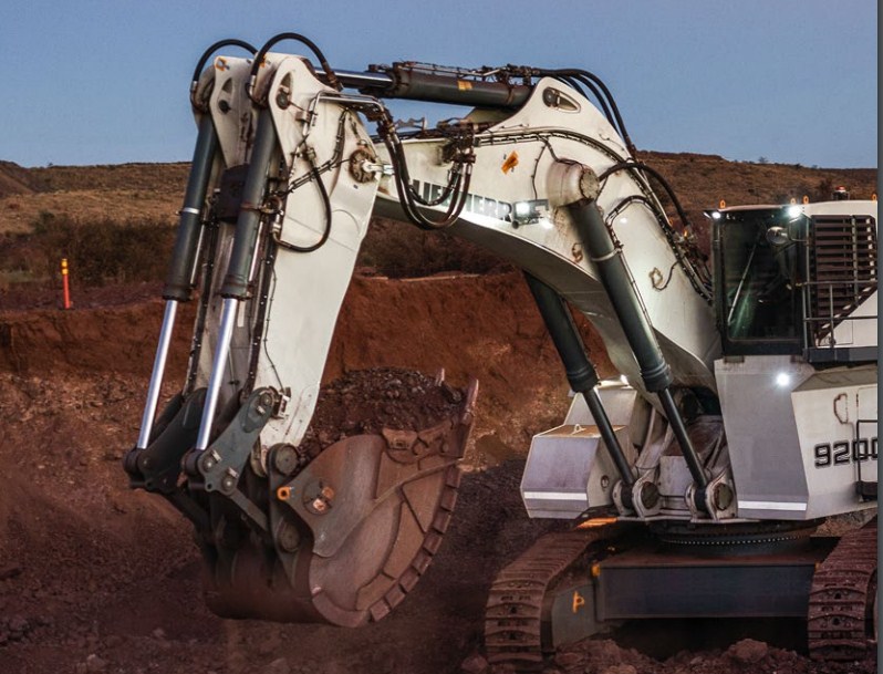 Distributor Alat Berat LIEBHERR MINING EXCAVATOR R 9200 G6 - ALATBERAT.ID