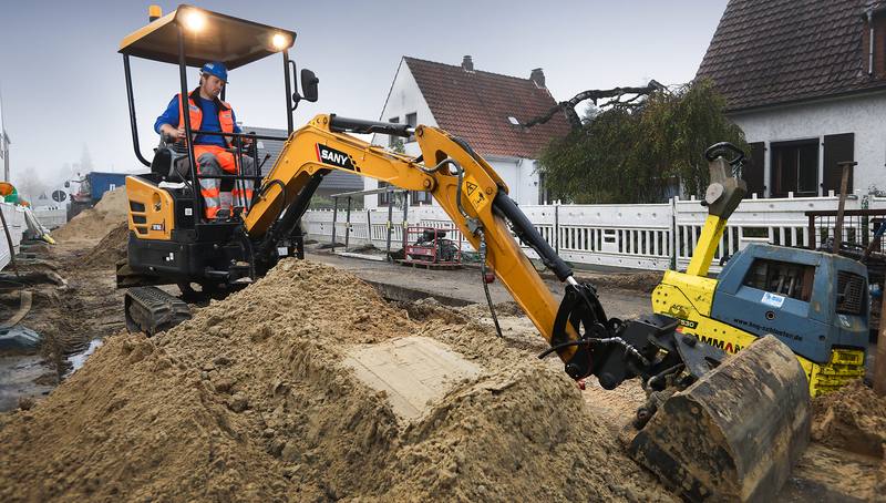 Distributor Alat Berat SANY MINI EXCA SY16C - AlATBERAT.ID